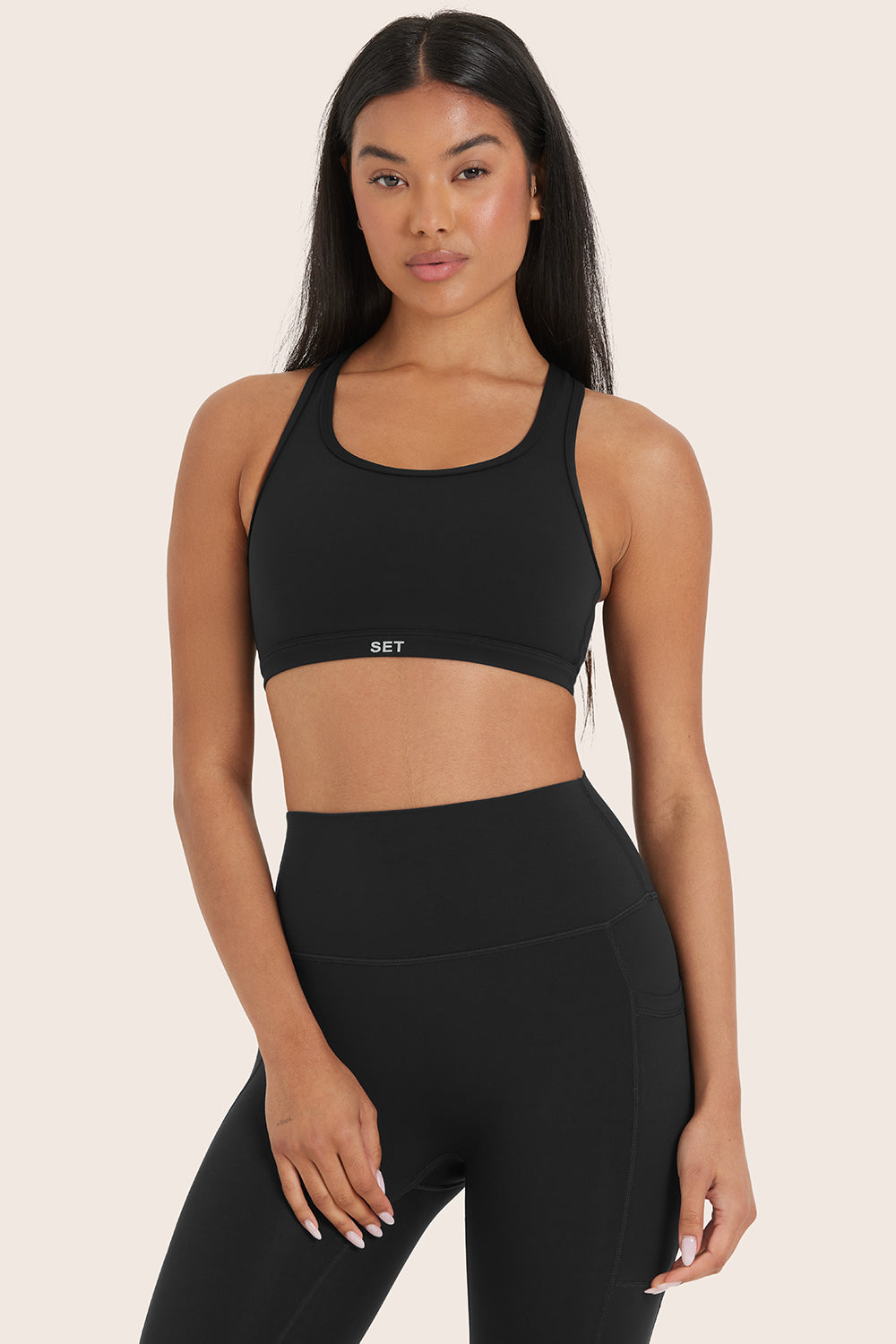 ACTIVE BRAS + TOPS – SET ACTIVE