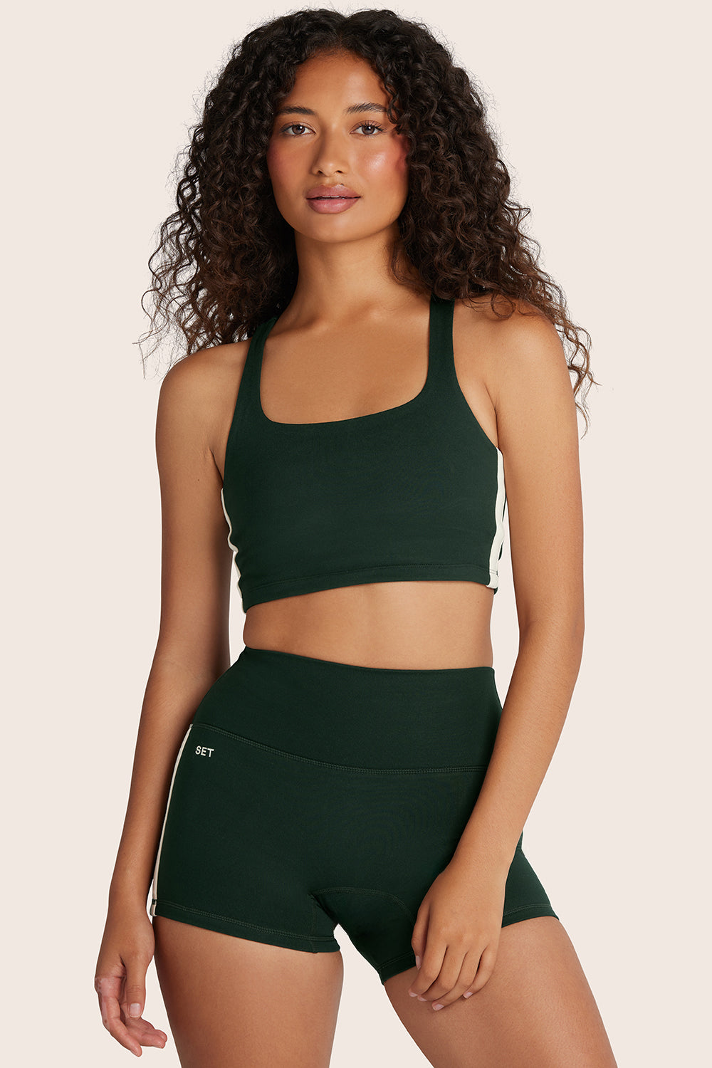ACTIVE BRAS + TOPS – SET ACTIVE