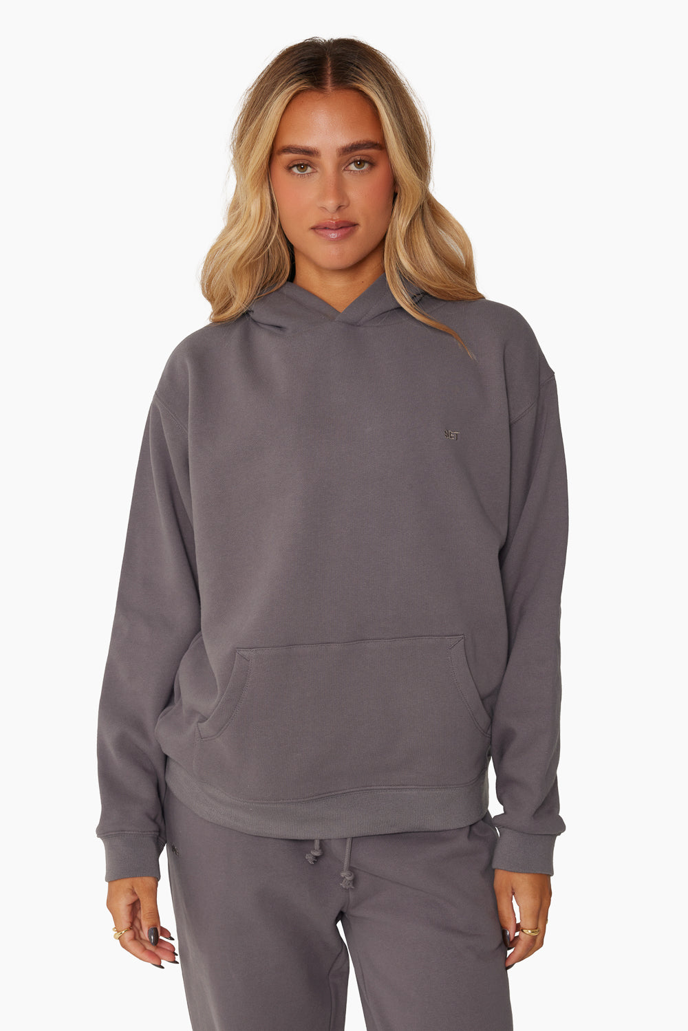 COMMUNITY COLLECTION 2023 – SET ACTIVE