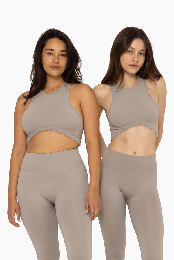 THE ELEMENTS COLLECTION – SET ACTIVE