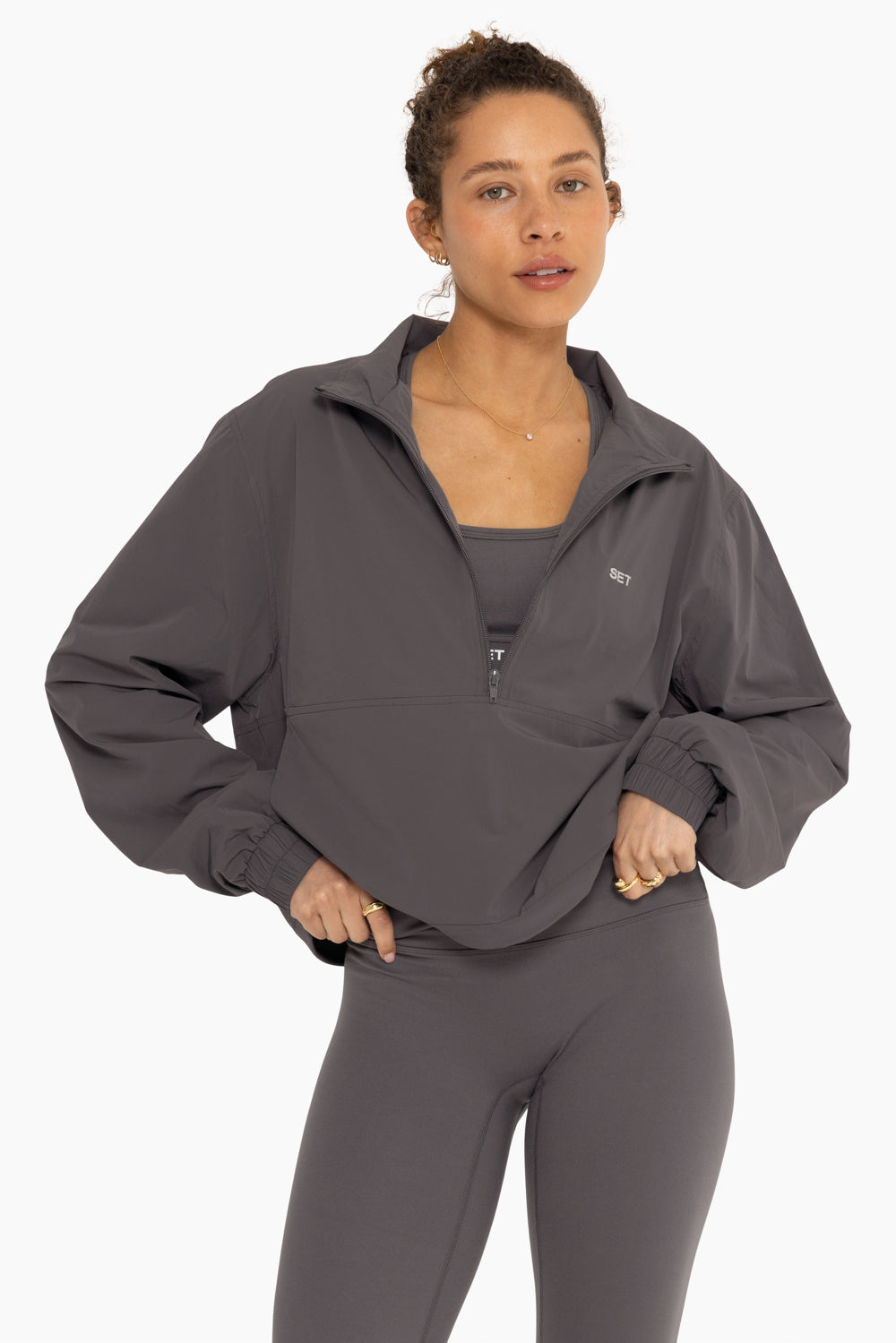 NYLON – SET ACTIVE