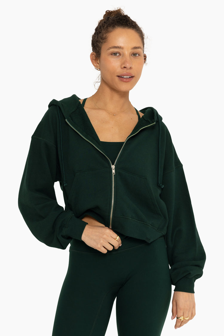 LIGHTWEIGHT SWEATS – SET ACTIVE